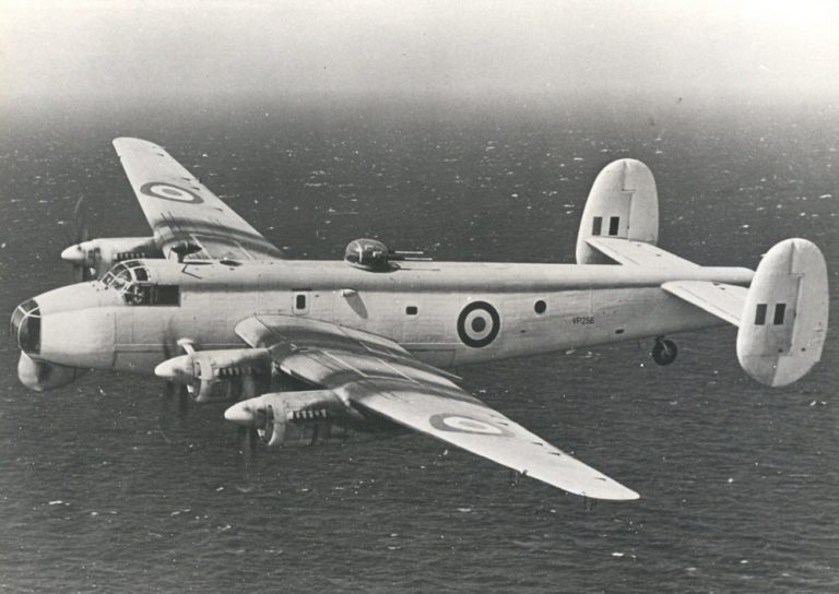 Shackleton Preservation Trust Restoring Avro Shackleton to Airworthy