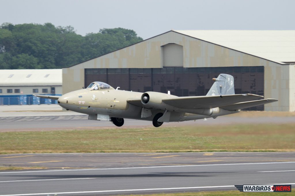 English Electric Canberra XH134 Returns to Royal International Air Tattoo