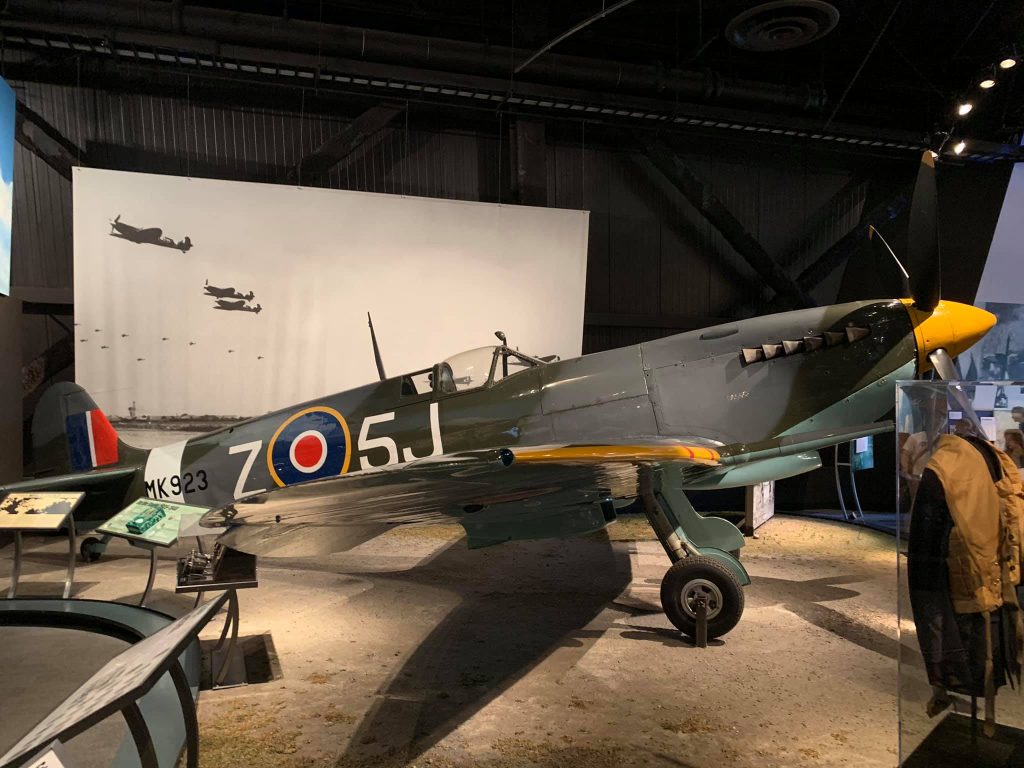 Randy's Warbird Profiles: Supermarine Spitfire Mk. IXc MK923 - Vintage ...