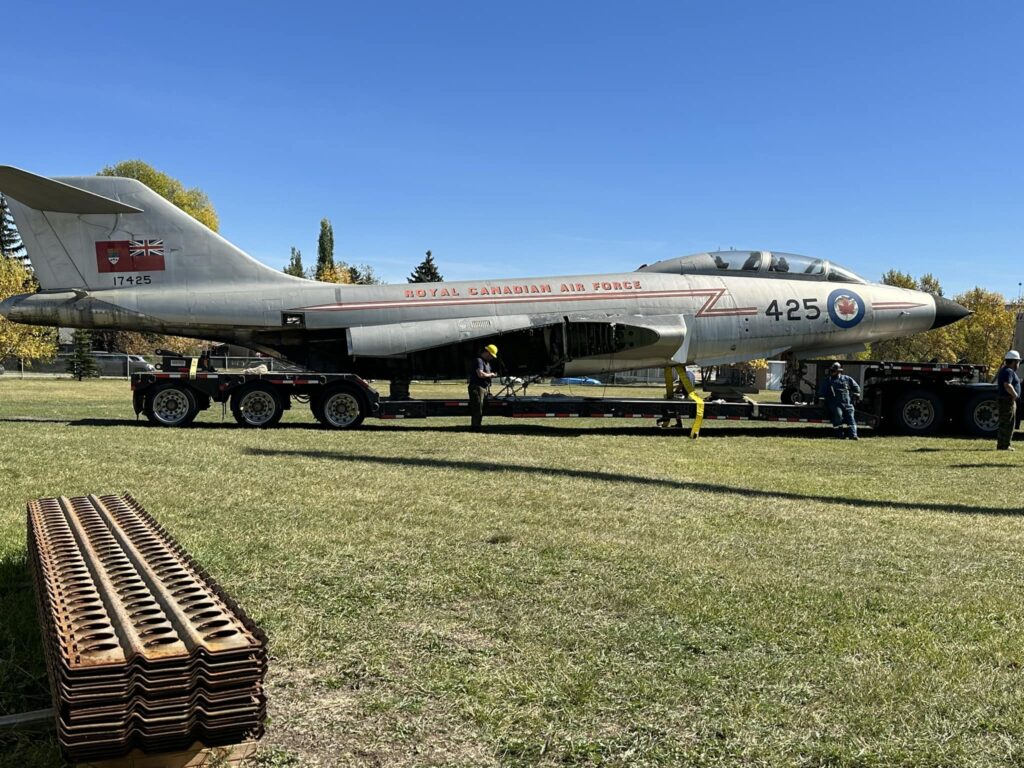 CF-101 Voodoo Arrives at The Air Force Museum Society of Alberta