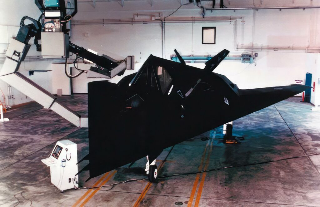 Desert Storm Veteran F-117 Nighthawk Moving to The Evergreen Aviation ...
