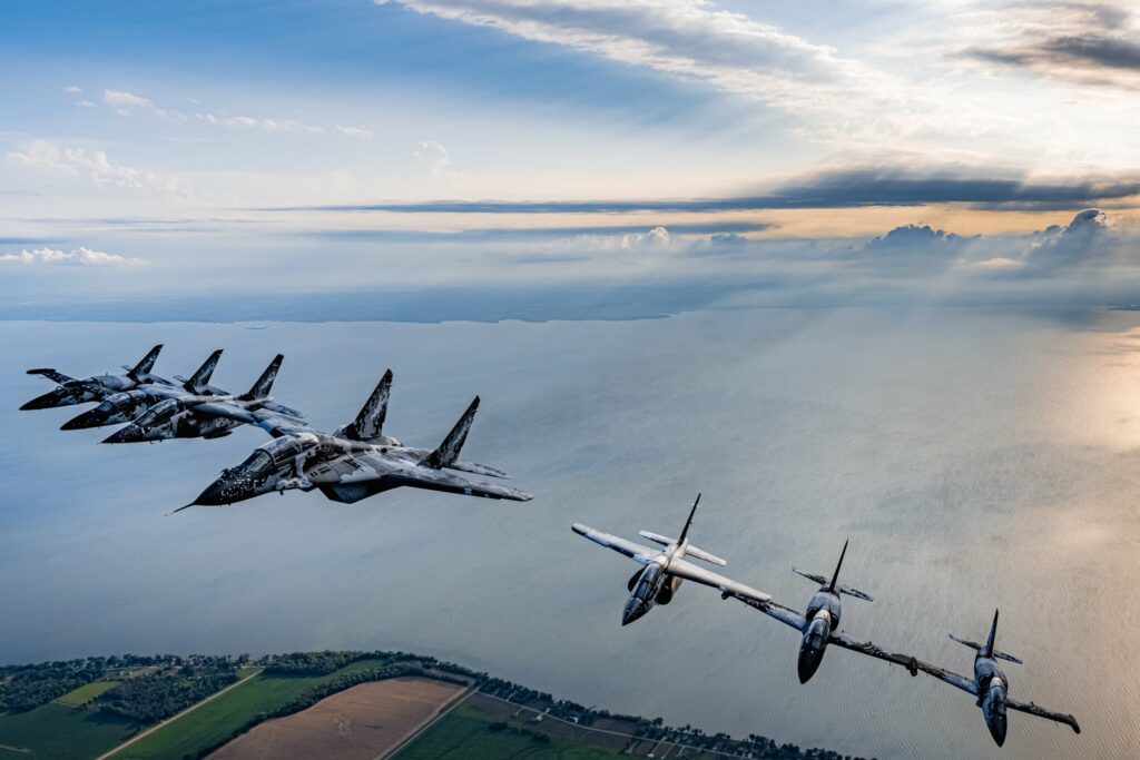 Jet Demo Teams Added to EAA AirVenture Oshkosh 2024 Lineup