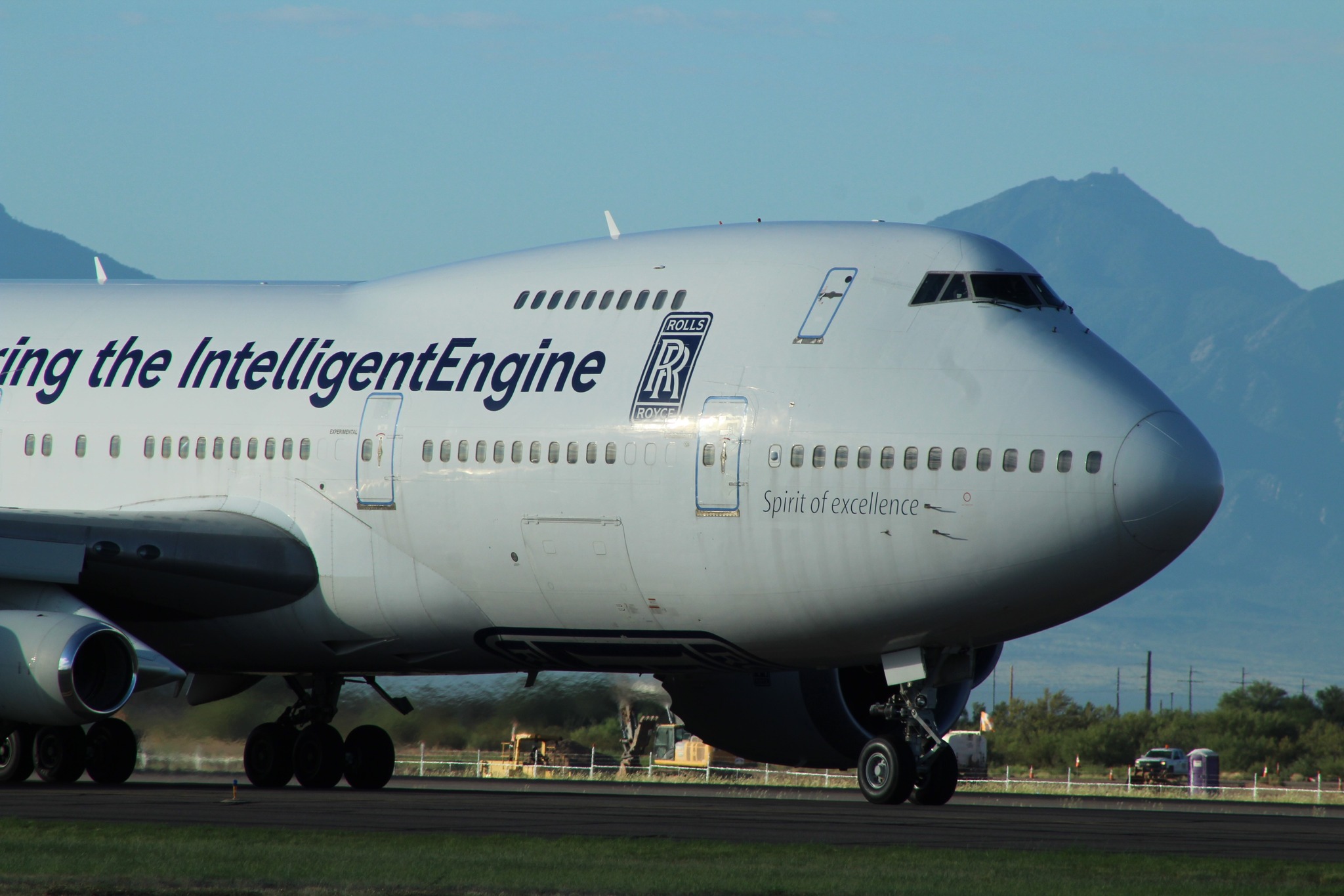 Boeing 747 Rolls Royce