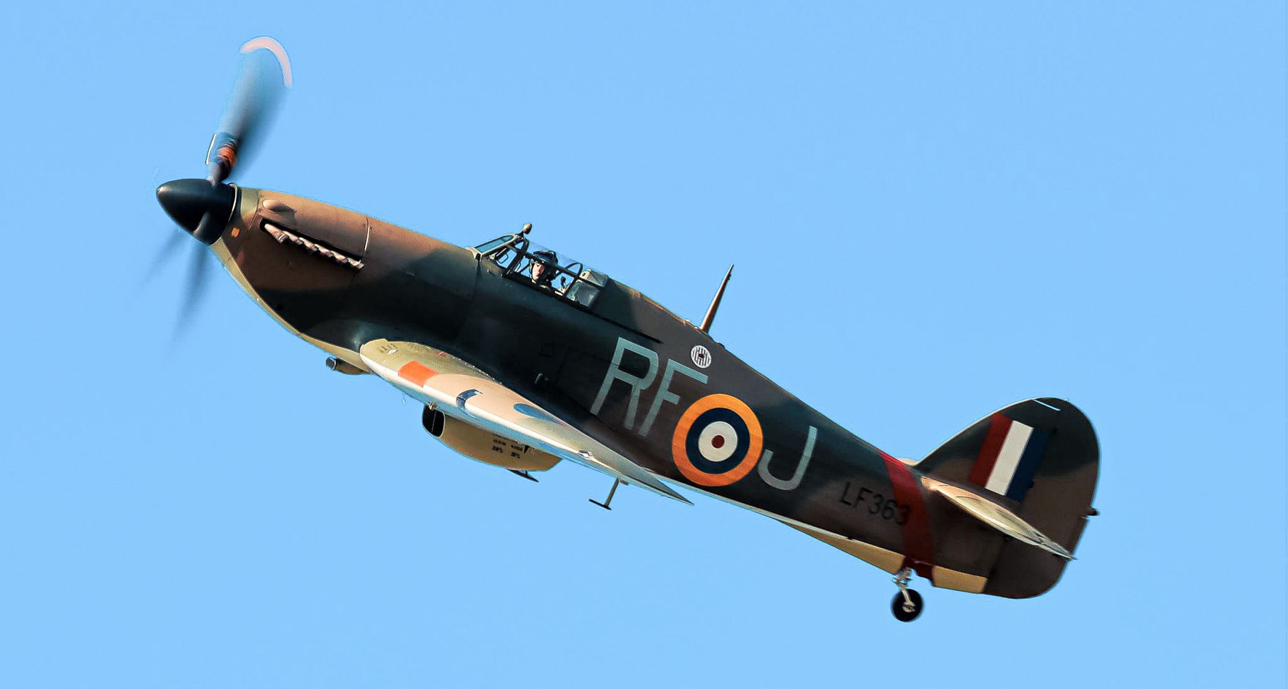 RAF Battle of Britain Memorial Flight Welcomes New Commander for 2026 ...