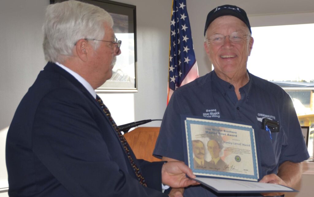 CAF Airbase Georgia Chief Pilot Receives FAA Master Pilot Award