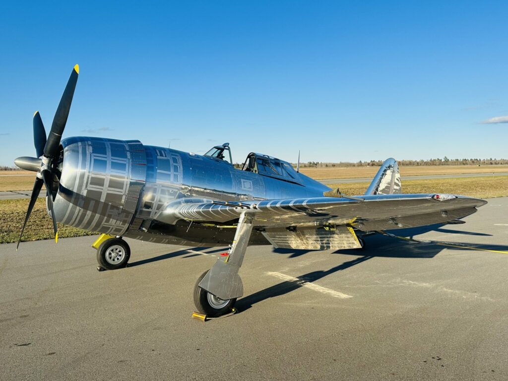 Dakota Territory Air Museum's P-47D Thunderbolt Comes to Life!