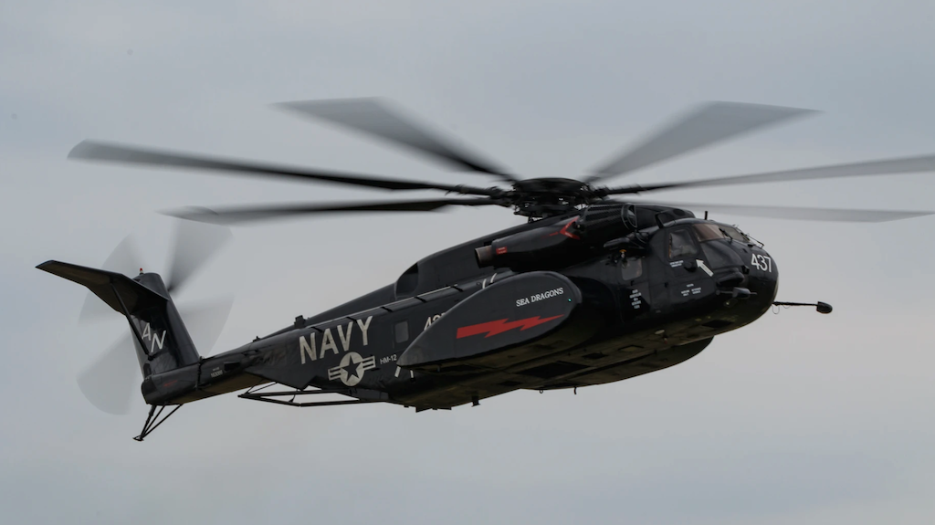 Valiant Air Command Welcomes MH-53E Sea Dragon Helicopter - Vintage ...